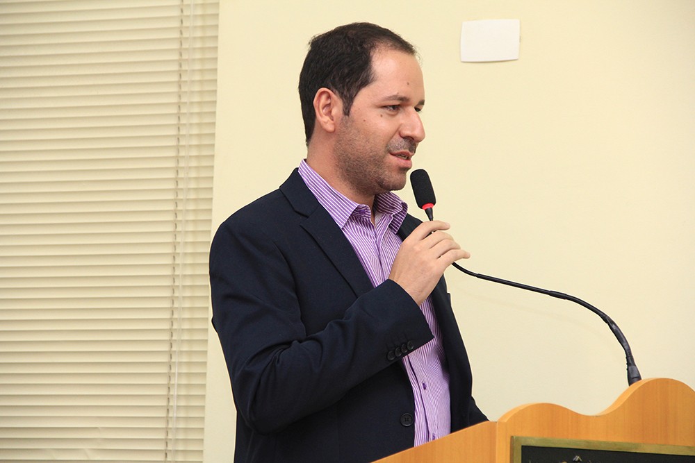 Aprovado ampliação da licença-paternidade dos servidores municipais ...