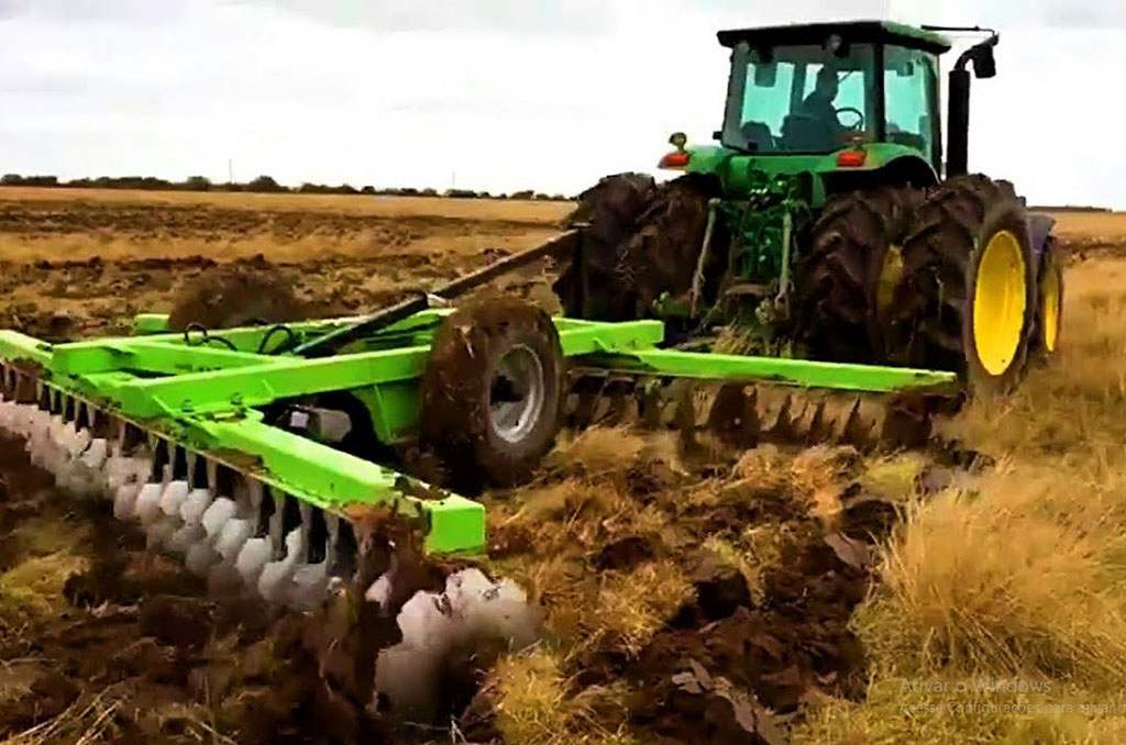 Vencedores do Prêmio Trator do Ano são anunciados na Agrishow | RCIA ...