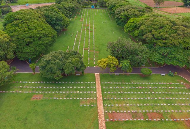 Cemitério Parque dos Lírios assegura em nota que cumpre normas ...