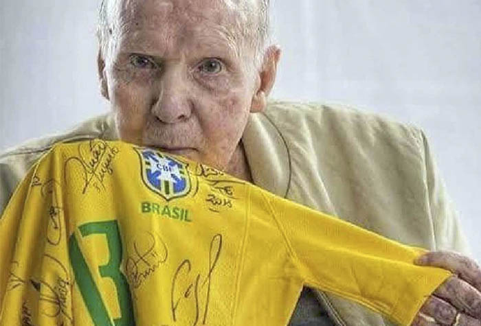 Morre aos 92 anos, o tetracampeão Zagallo, a lenda do futebol ...